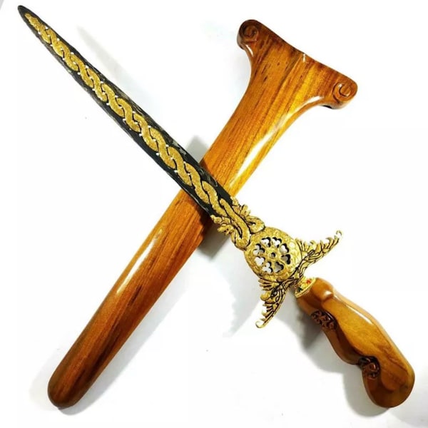 Shop Kris Knife - Etsy