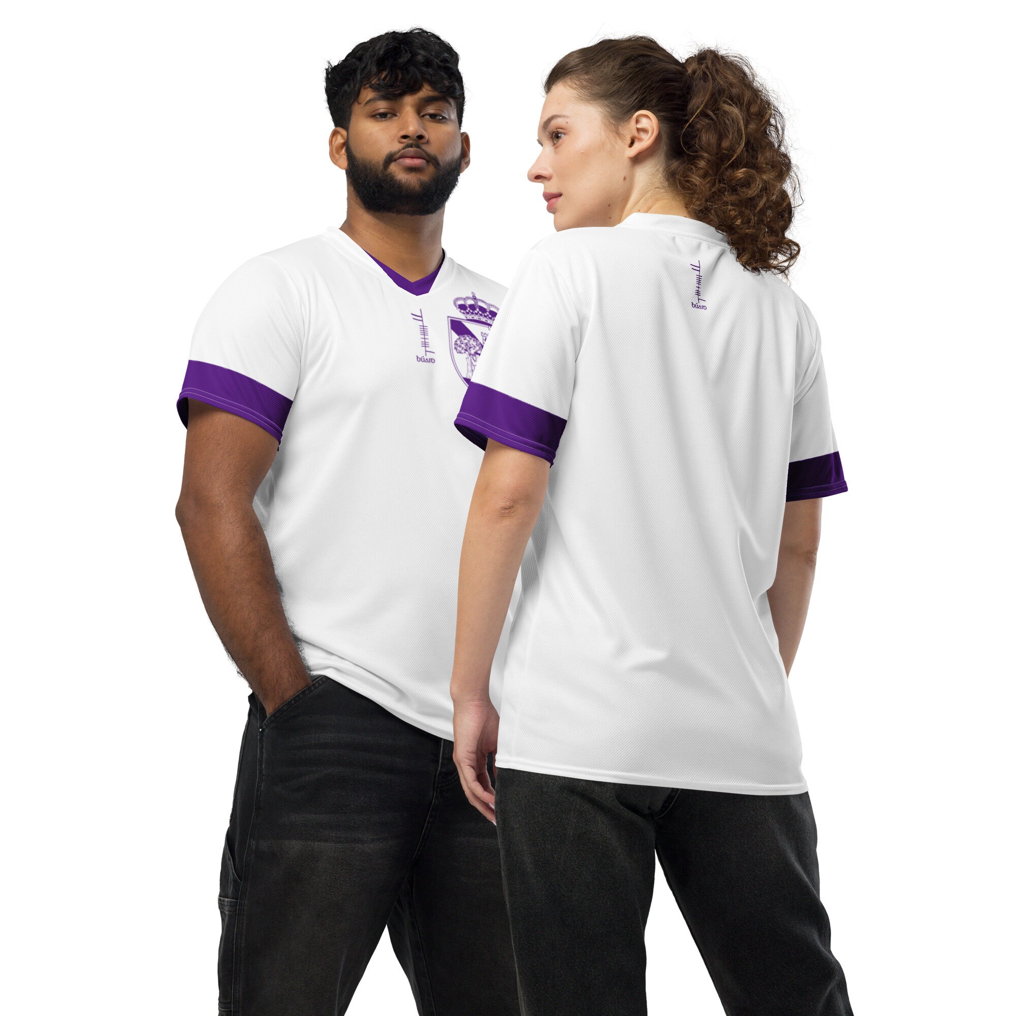 Búaid Madrid Camiseta Fútbol Blanca Y Morada Léine Caide Bán 7 Corcra ...