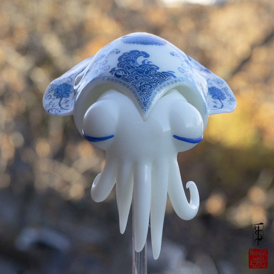 The Sleepingwalking Cuttlefish Precious Animals, Sealife Sculpture Gift ...