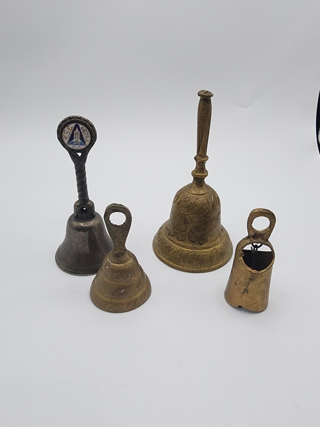 4 Vintage Copper Bells - Etsy