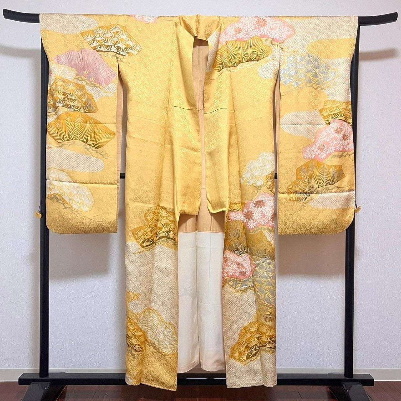 Kimono Furisode in Yellow Silk Japan Dated Showa/heisei Period - Etsy
