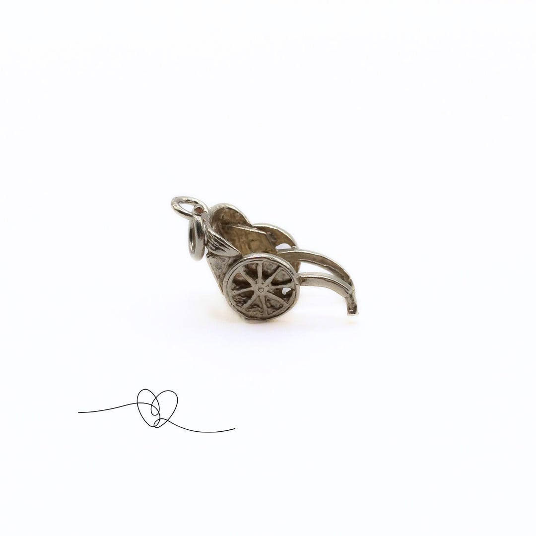 Silver Chariot Charm Silver Horse Cart Charm or Pendant Roman Chariot ...