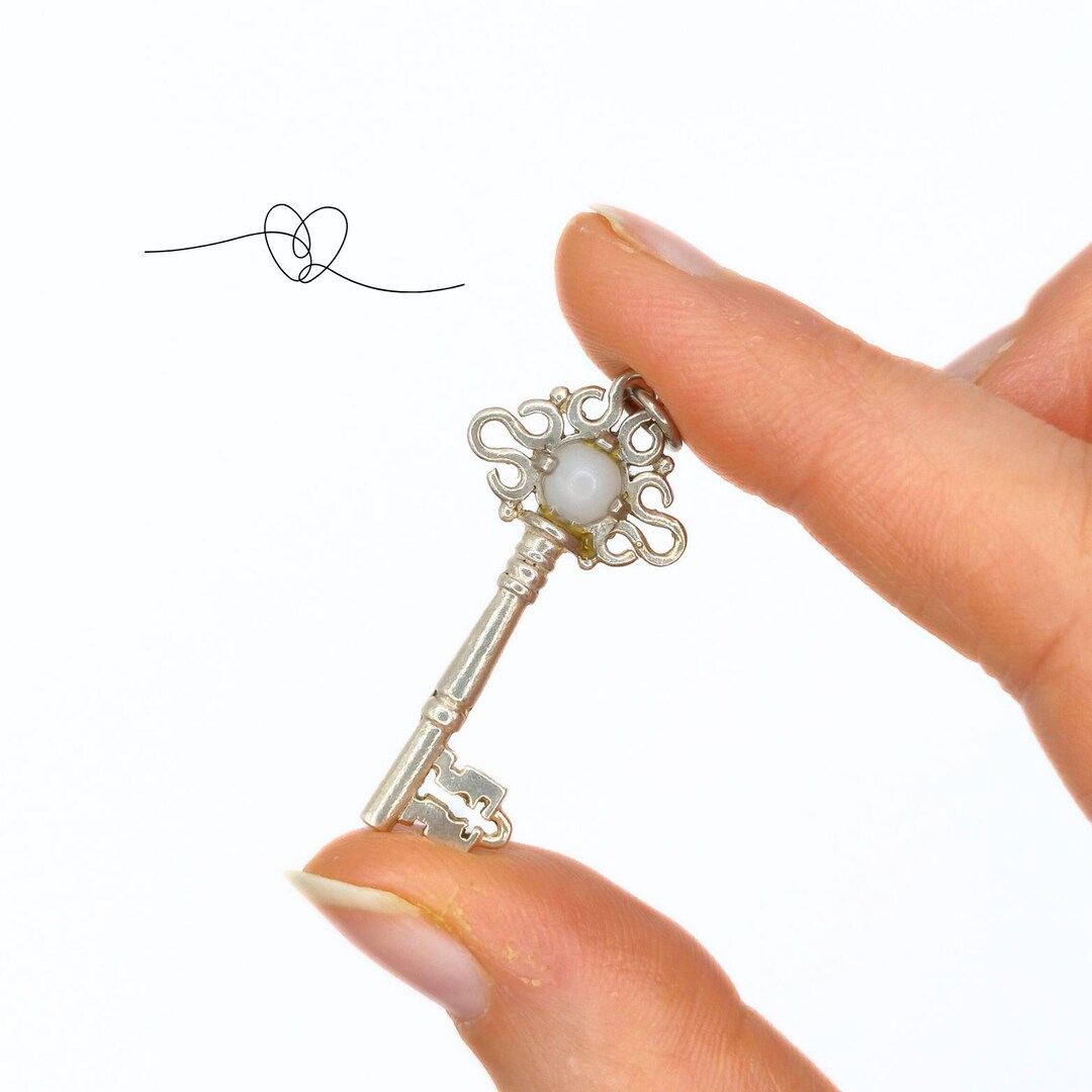 Vintage Silver Key Charm Silver Key Charm or Pendant Vintage 925 ...