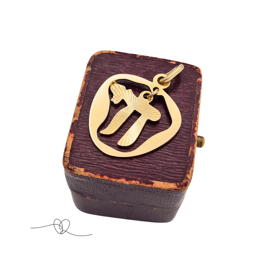9ct Gold Chai Pendant, Sheffield Hallmark, 1.98g, Jewish Symbol of Life ...