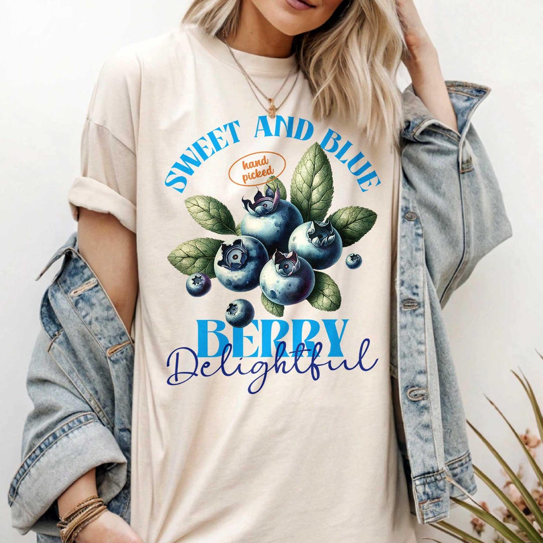 Blueberry Retro Label Graphic Tee - Botanical Fruit Shirt - Etsy