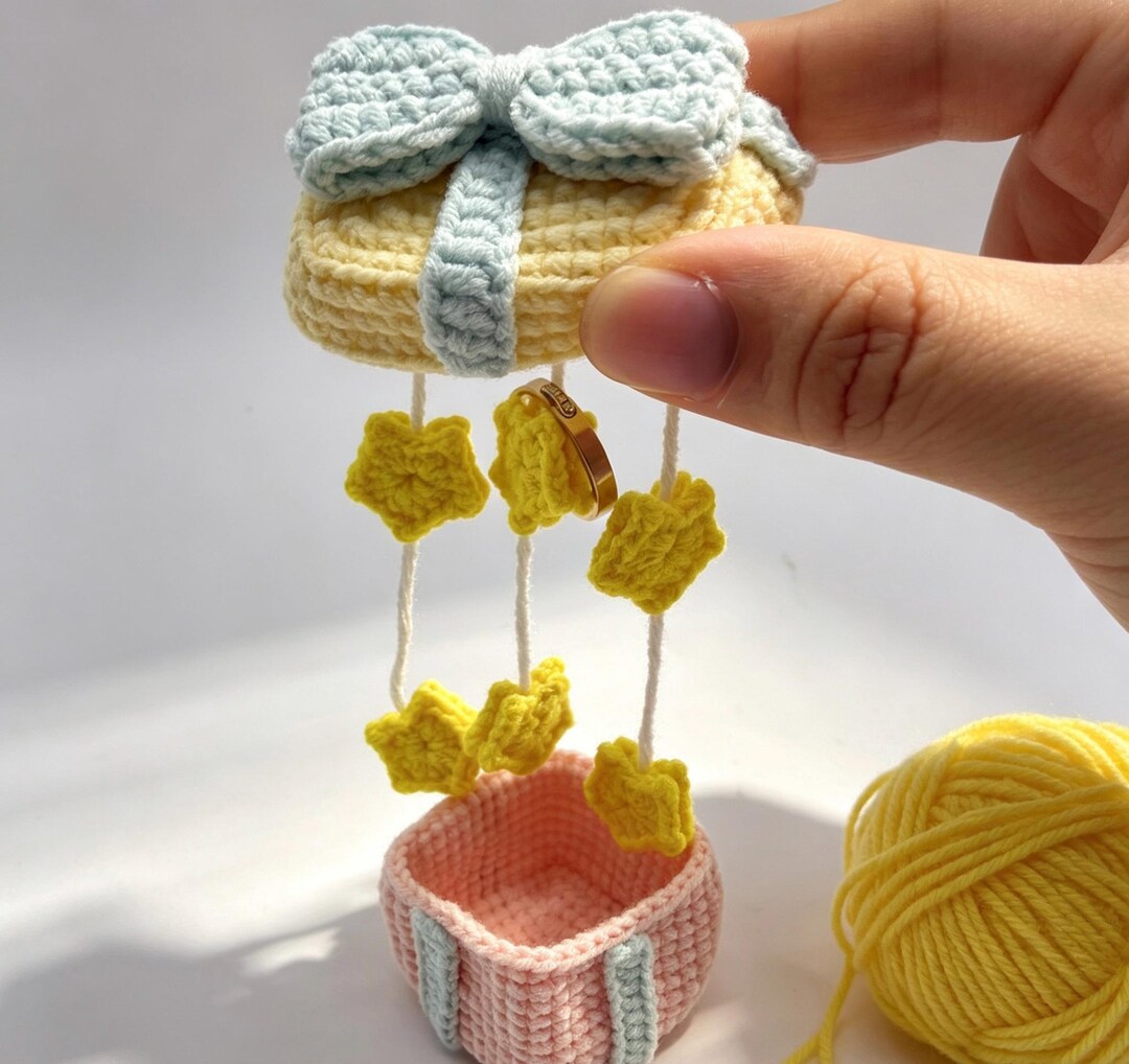 Handmade Crochet Mini Bouquet Proposal Ring Box Case Engagement Holder ...