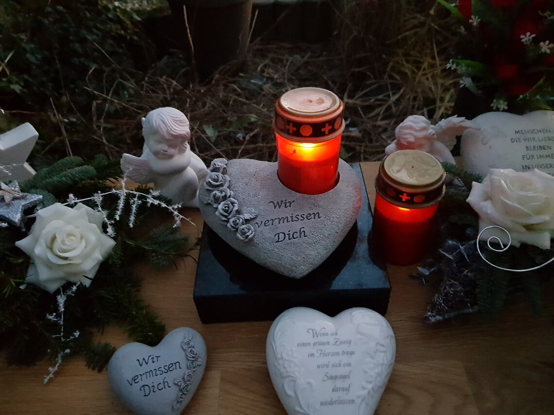 Grave Decoration, Heart as a Perfect Grave Decoration, Decorative ...