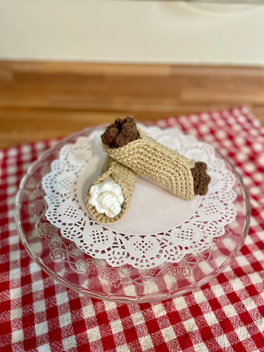 Handmade Crochet Chocolate & Vanilla Cannoli Set - Etsy