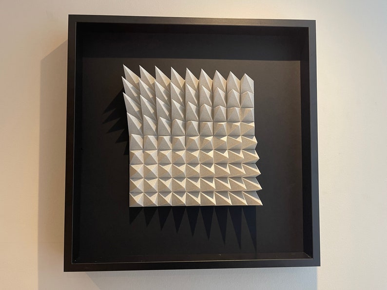 Spiked 3D Printed Wall Art With Marble Effect - Geometric 3D Parametric ...