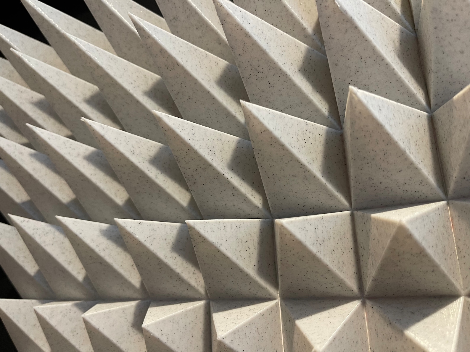 Spiked 3D Printed Wall Art With Marble Effect - Geometric 3D Parametric ...