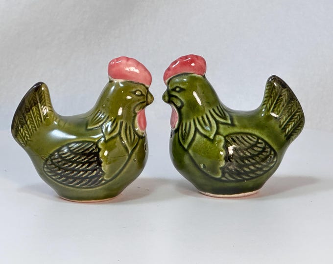 Avocado Green Shaker Chickens Art Pottery Ceramic Figurine Mini Vintage ...