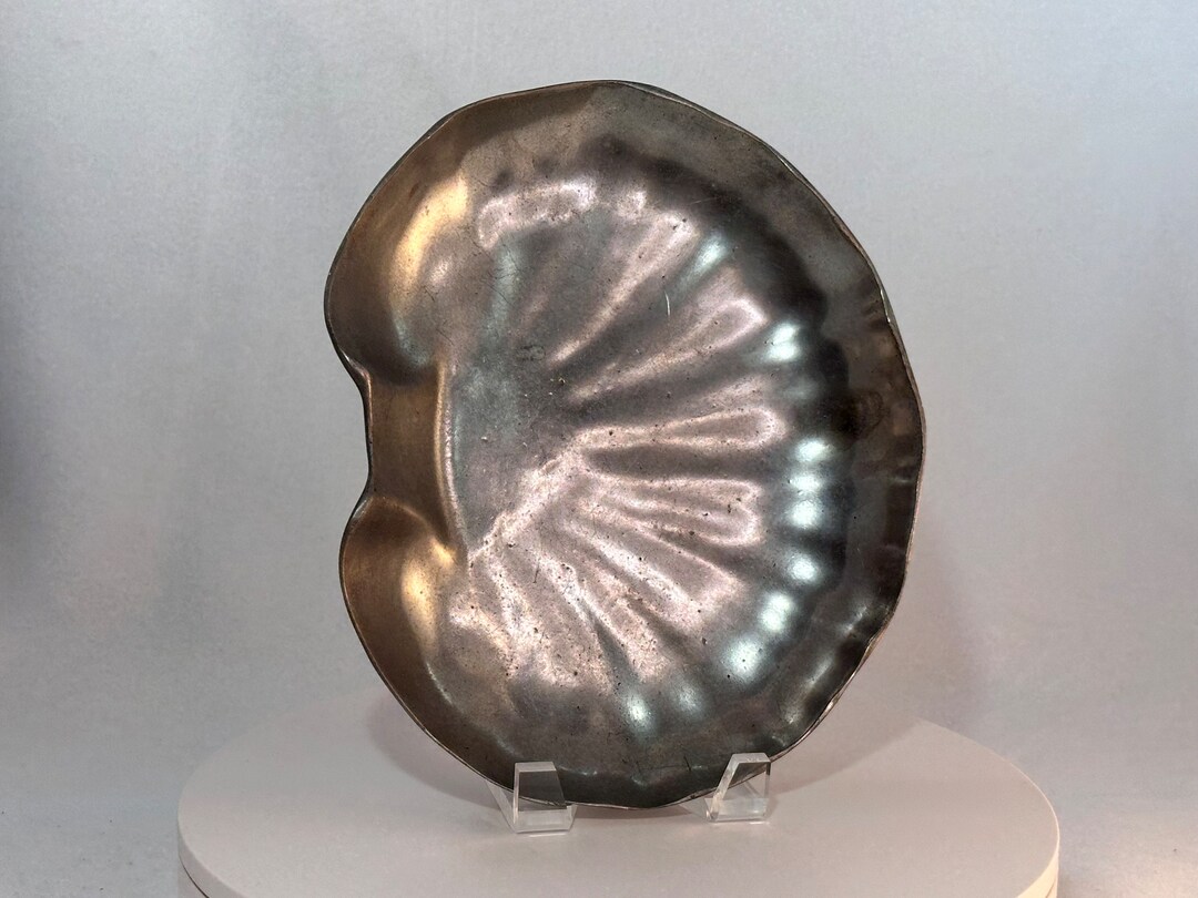 Arte Giancarlo Aluminum Seashell Vintage Kidney Shaped Console Dish ...