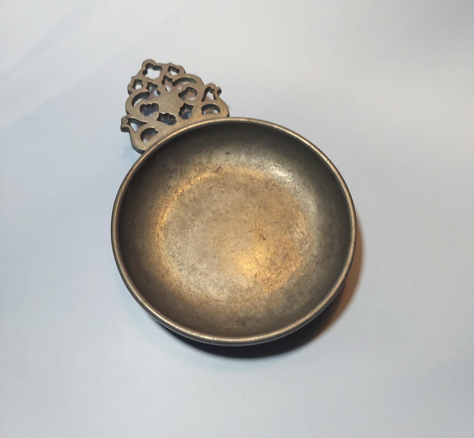 Vintage or Antique Stede Pewter Porringer Bowl With Openwork Handle ...