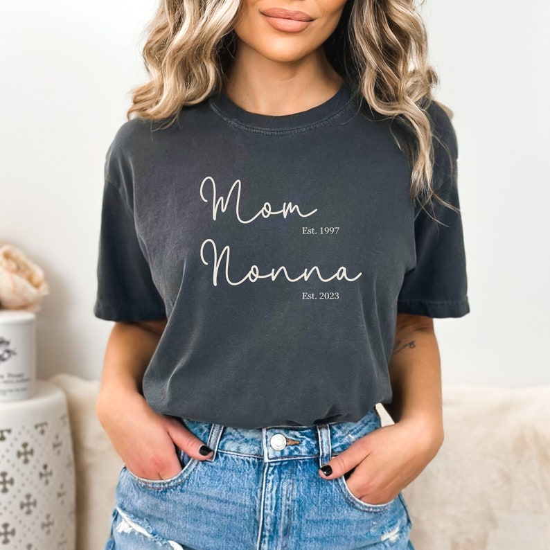 Custom Nonna Shirt Custom Colors T-shirt for Grandmother Mom - Etsy
