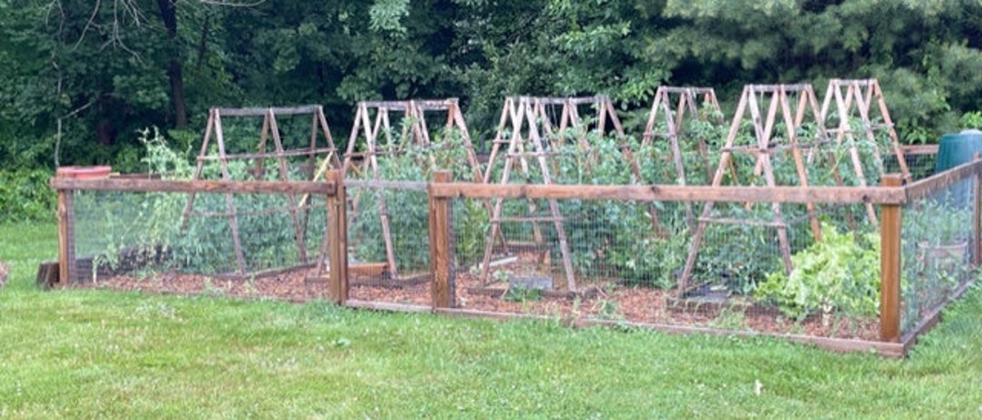 Garden Fence Plans - Easy to Build, Functional and Inexpensive Garden ...