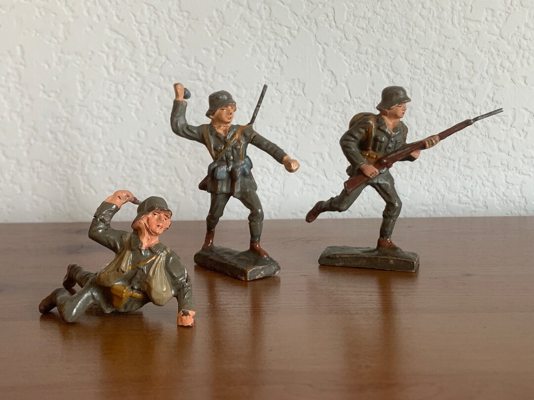 Vintage Set of Three Lineol WW 1 German Toy Soldiers - Etsy
