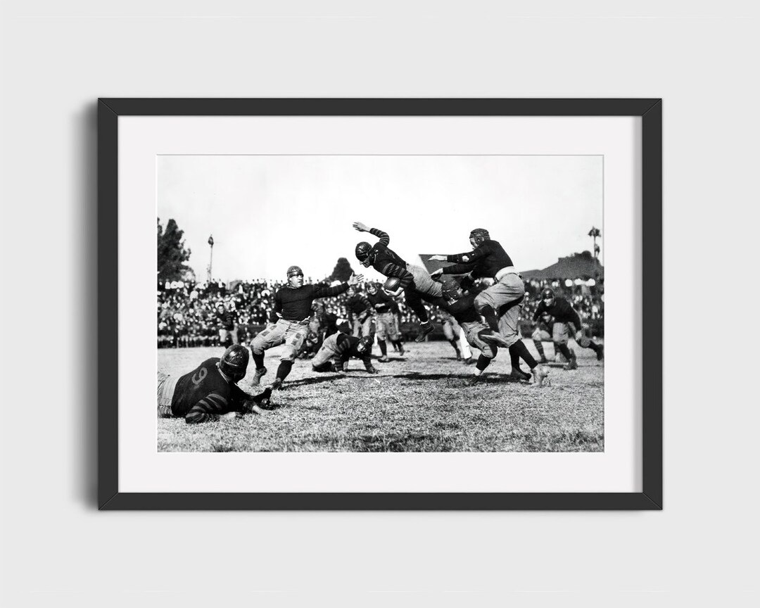 1920 DECATUR STALEYS (chicago BEARS) Print - Vintage Football Decor, N ...