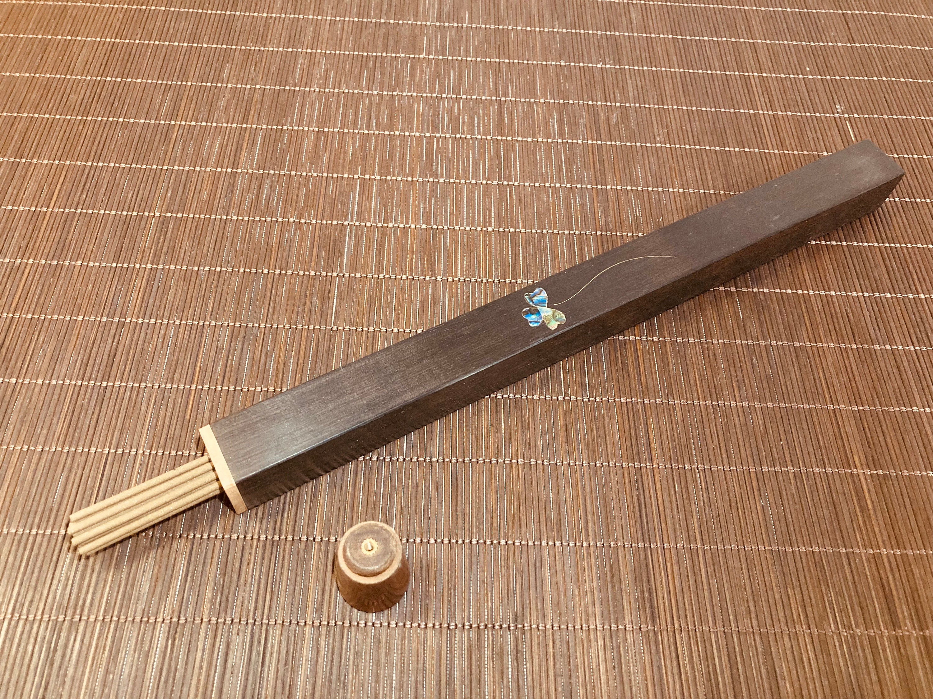 AAA Grade Kalimantan Agarwood Handmade Incense Gift Traditional Zen Oud ...