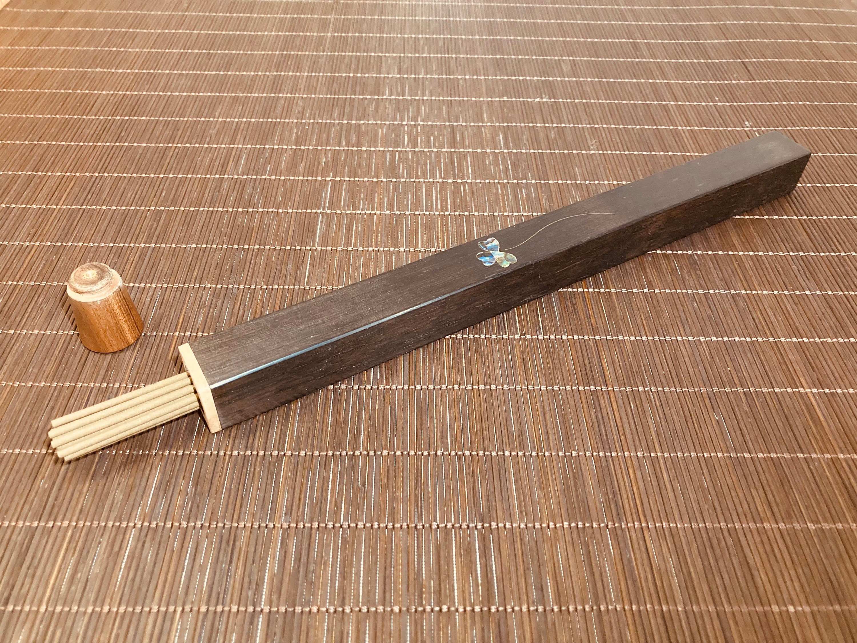 AAA Grade Kalimantan Agarwood Handmade Incense Gift Traditional Zen Oud ...