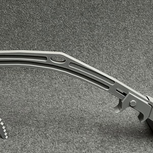 Escape From Tarkov LIFE-SIZE Red Rebel Ice Pick 1:1 Prop 41cm Unpainted ...