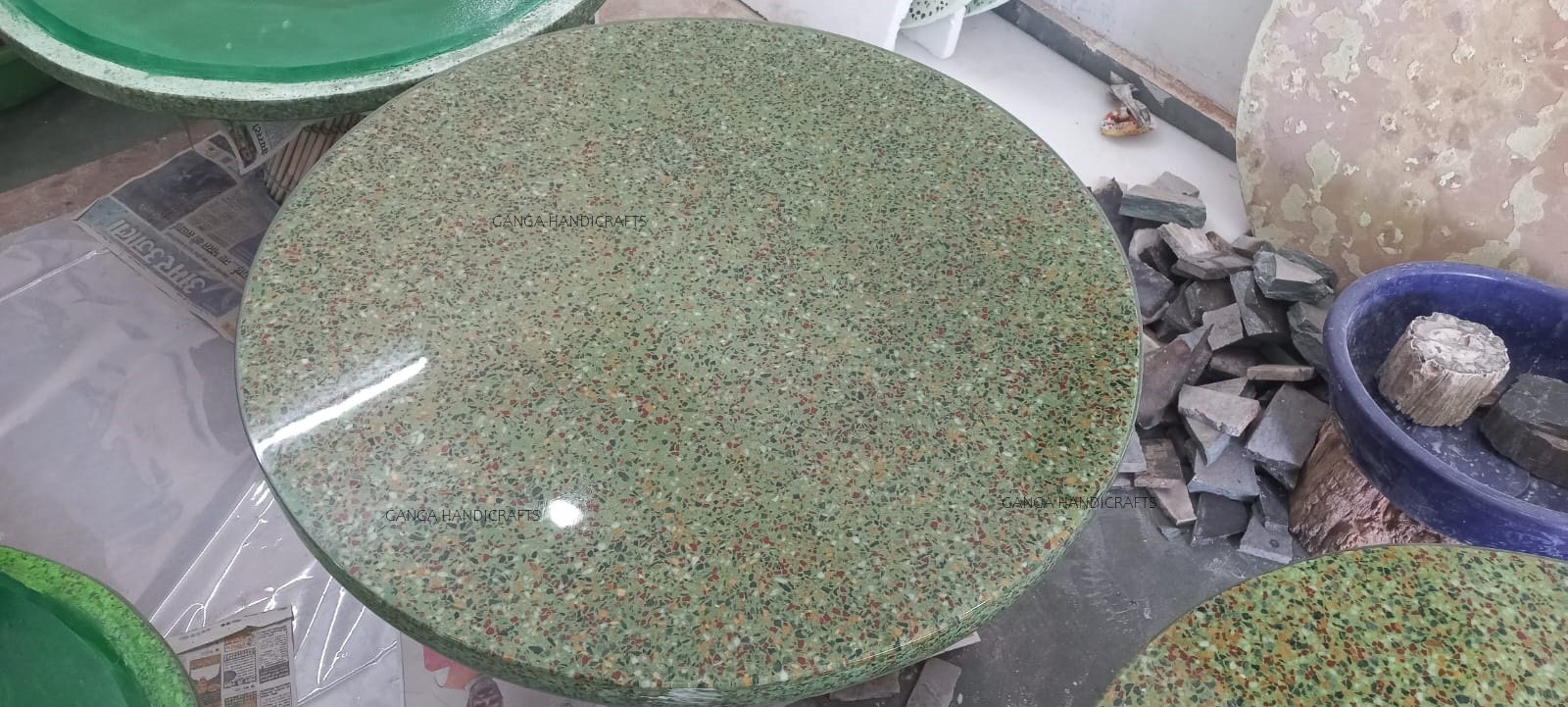 Green Terrazzo Table Top for Restaurants, Gardens, Balcony, Round ...