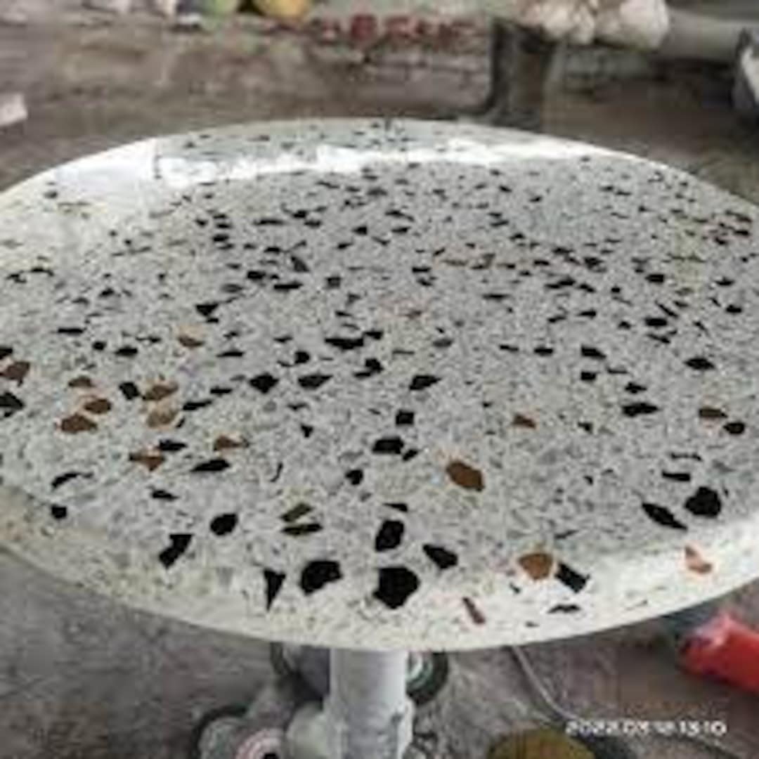 White Terrazzo Table Top for Restaurants, Gardens, Balcony, Round ...