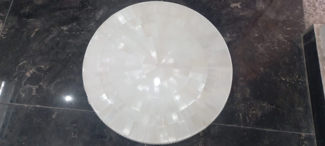 Selenite Wall Panel, LED Wall Panel, Round Selenite Wall Decor Item ...