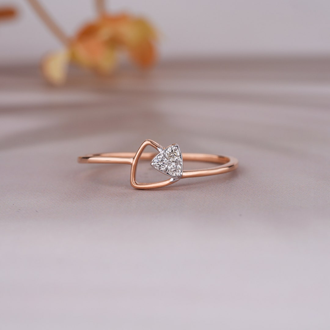 Buy Precisely Designed Triangular Brilliant Round Cut Natural Diamond ...