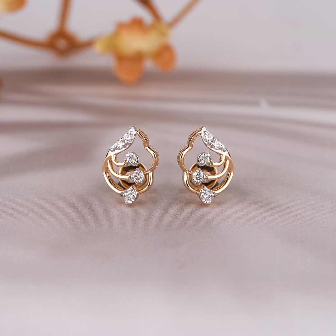 Stylish Curvy Diamond Stud Earrings, 14K Yellow Gold Diamond Stud ...