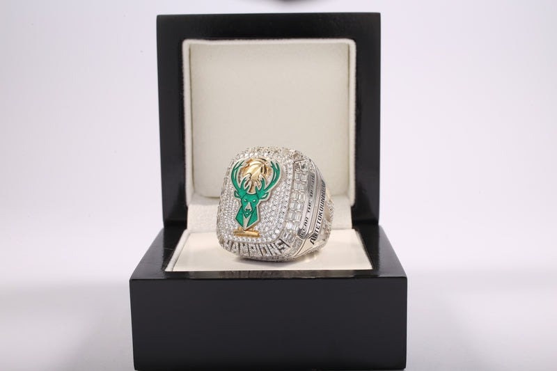 2021 Milwaukee Bucks Championship Ring Ultra Premium Series, Men's ...