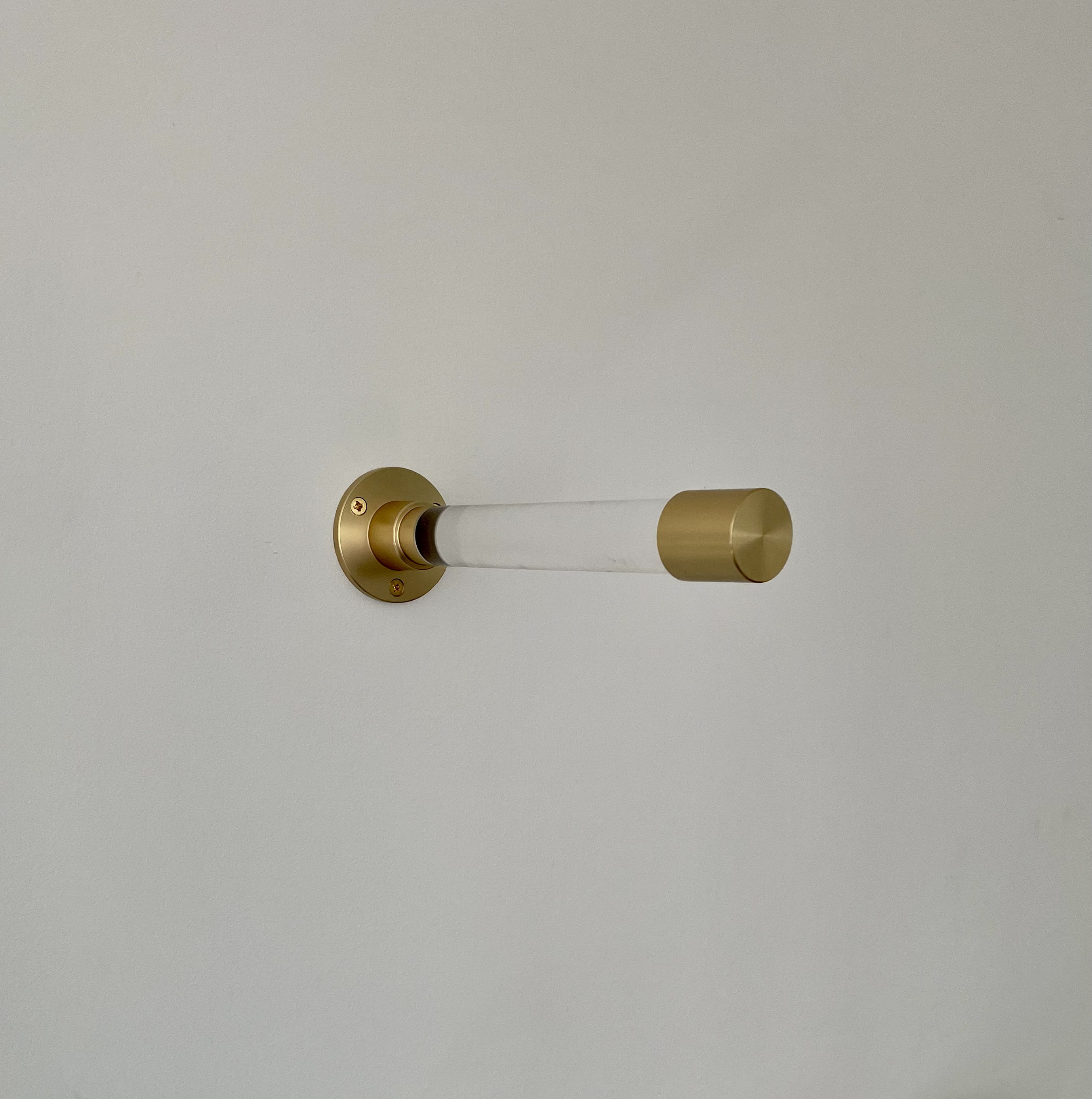 Modern Round Acrylic Projected Wall Hook - Single Organizer - Wall Hook ...