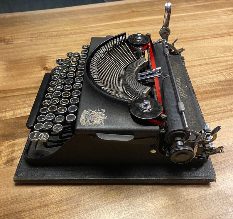 Vintage Imperial Good Companion Travel Typewriter 1948 - Etsy