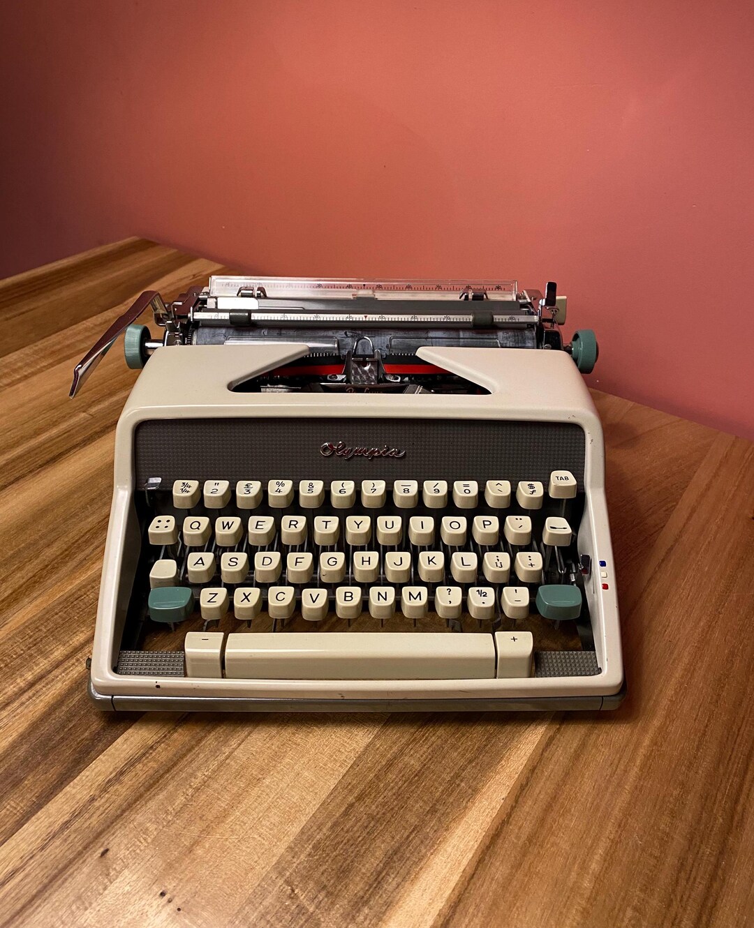 Olympia SM7 Typewriter (1962) – Elite Typeface (11 CPI) – QWERTY ...