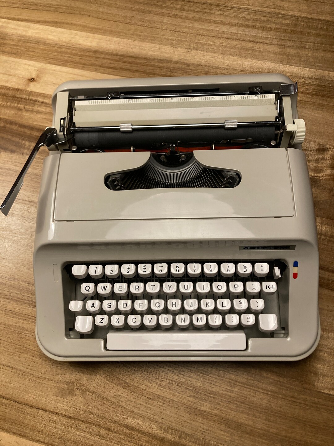 Vintage Mercedes 2000 by Olivetti Typewriter in Super Condition! - Etsy