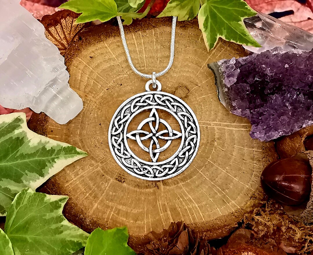 Witches Know Necklace, Hecate Jewellery Charm Witchy Jewellery Witches ...