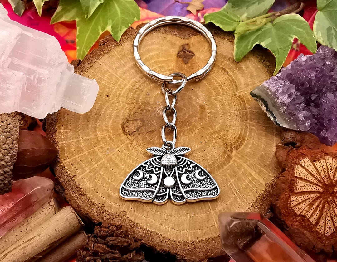 Gothic Moth Keychain Triple Moon Phases Charm Keyring Wiccan Keychain ...