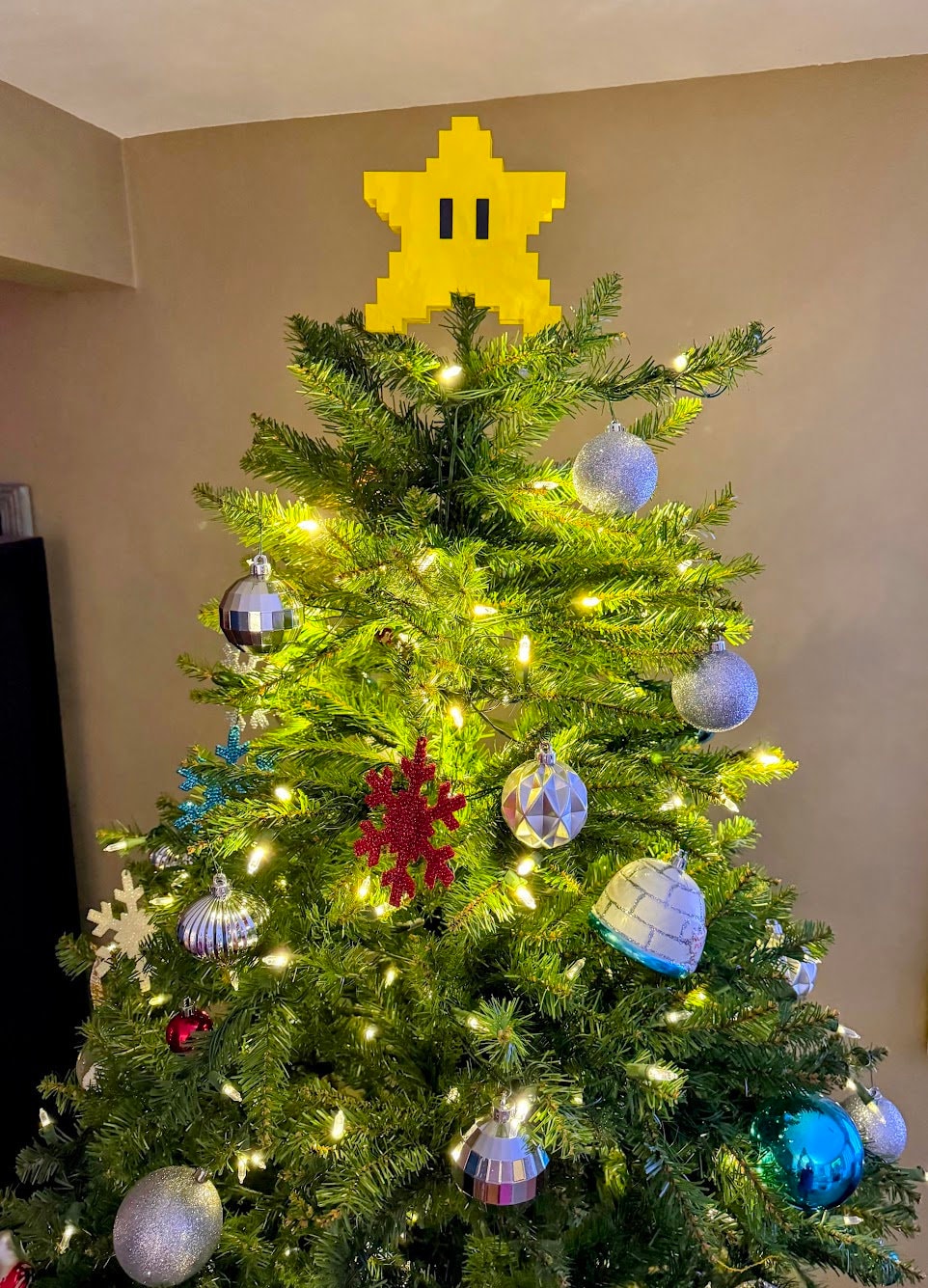 Super Mario Power Star Tree Topper - Etsy