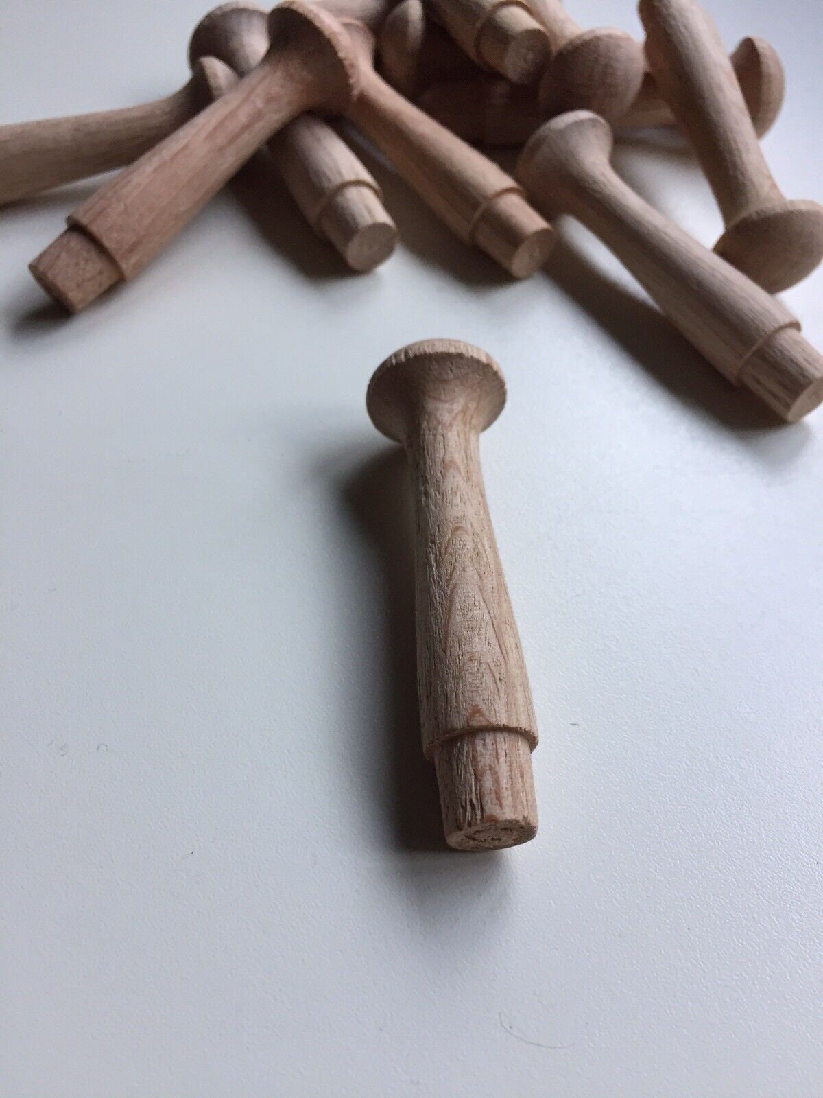 2 Oak Shaker Pegs 2.1/2" (6.5cm Long, Medium) Oak Coat Pegs, Coat Hooks ...