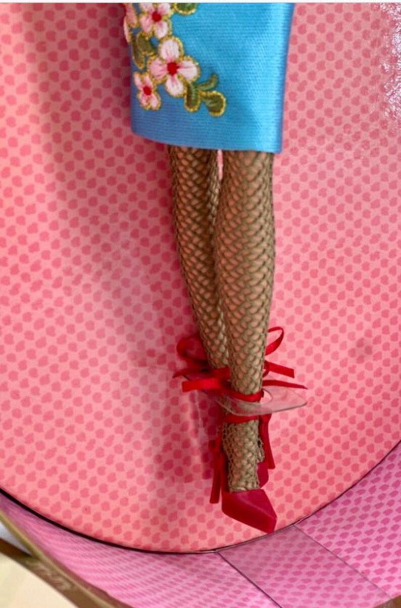 Mattel - Barbie Doll - Byron Lars - Sugar Barbie - Chapeaux Collection ...