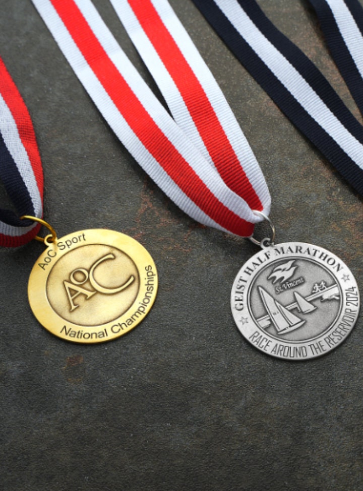 Medal With Personalized Logo, Custom Engraved Medal, Academic ...