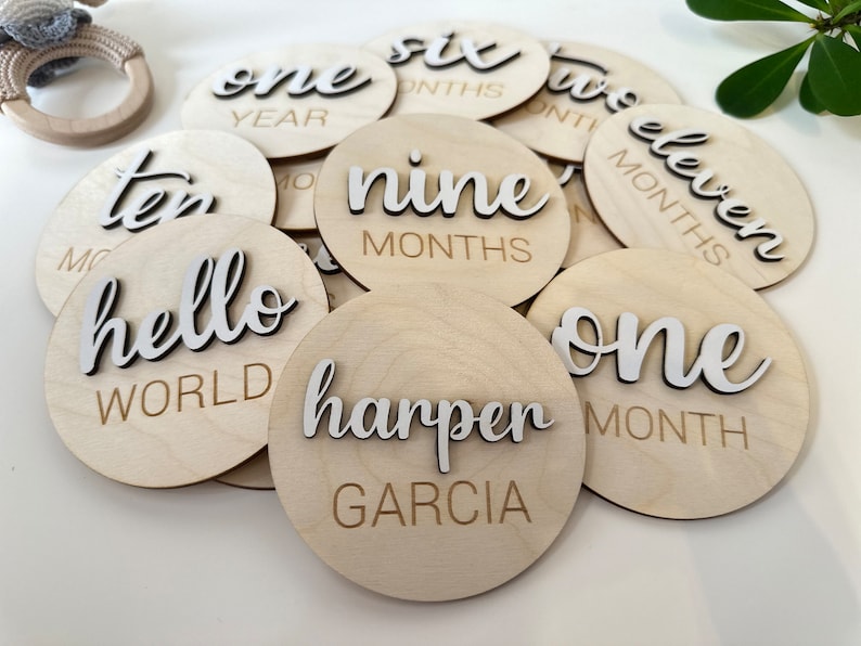 Wooden Monthly Milestone Discs, Baby Monthly Milestone Markers, Baby ...