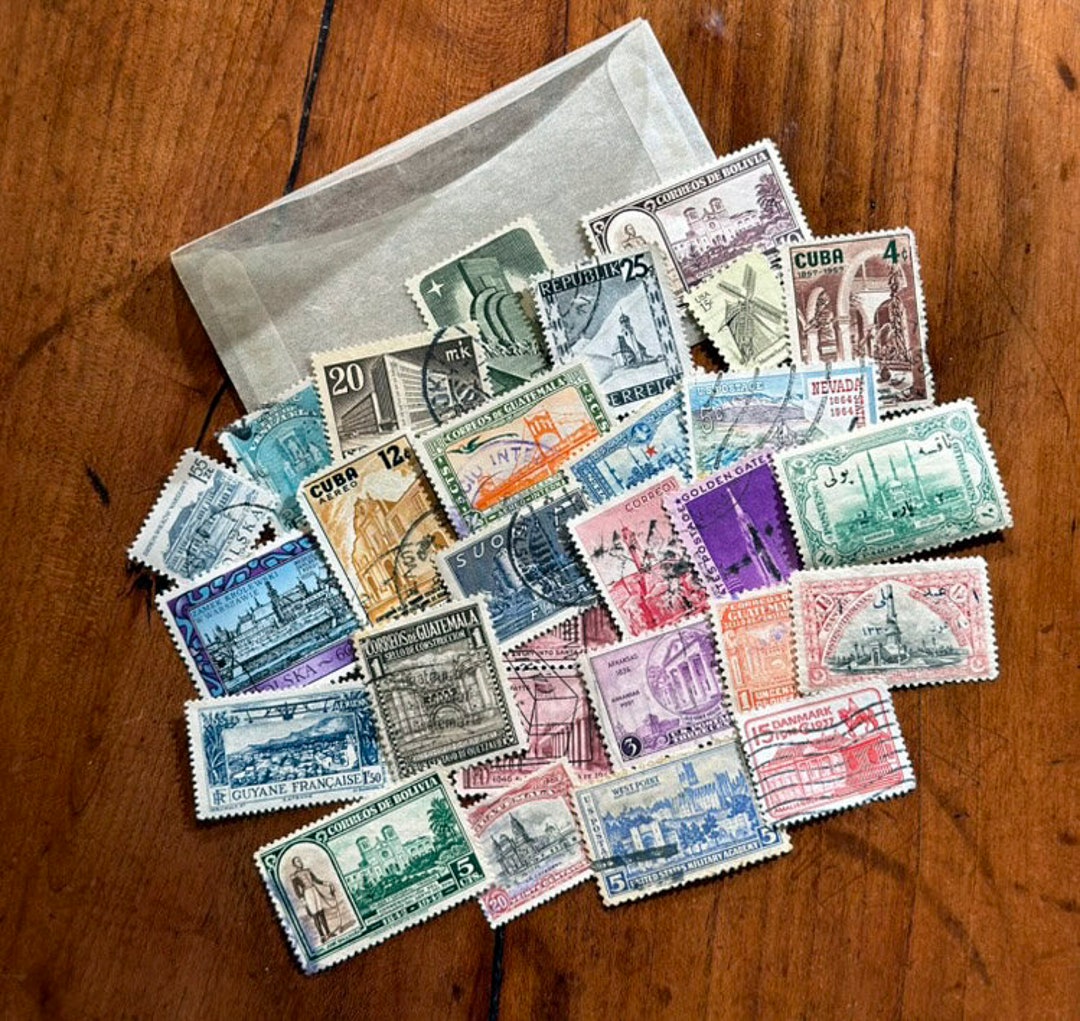 25 Vintage International Canceled Postage Stamps in Multiple Colors ...