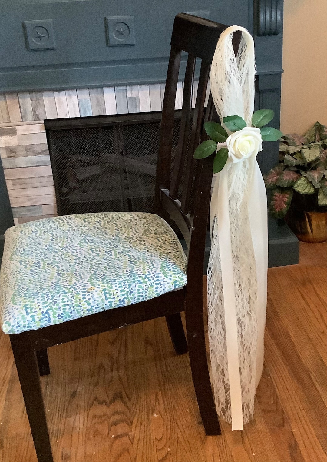 Set of 2 Lace Pews Bows With Satin Ribbon Streamers and Rose..you Pick ...