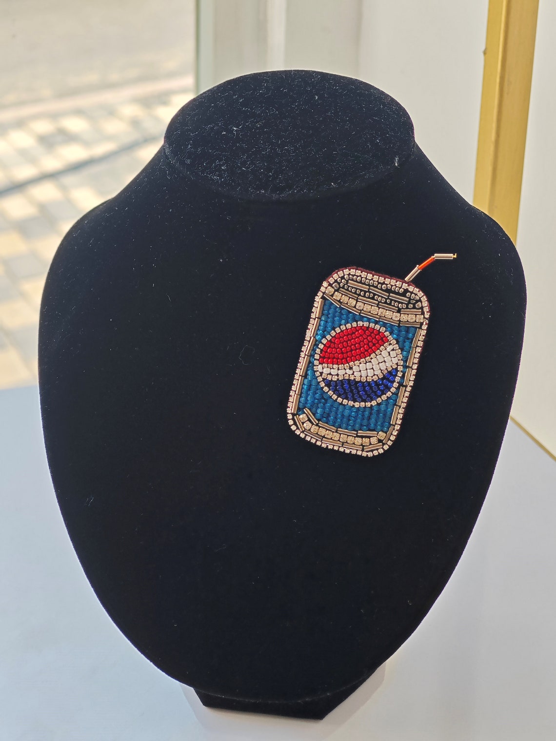 Pepsi-inspired Beaded Brooches and Pins | Pepsi Bottle Beaded Brooch ...