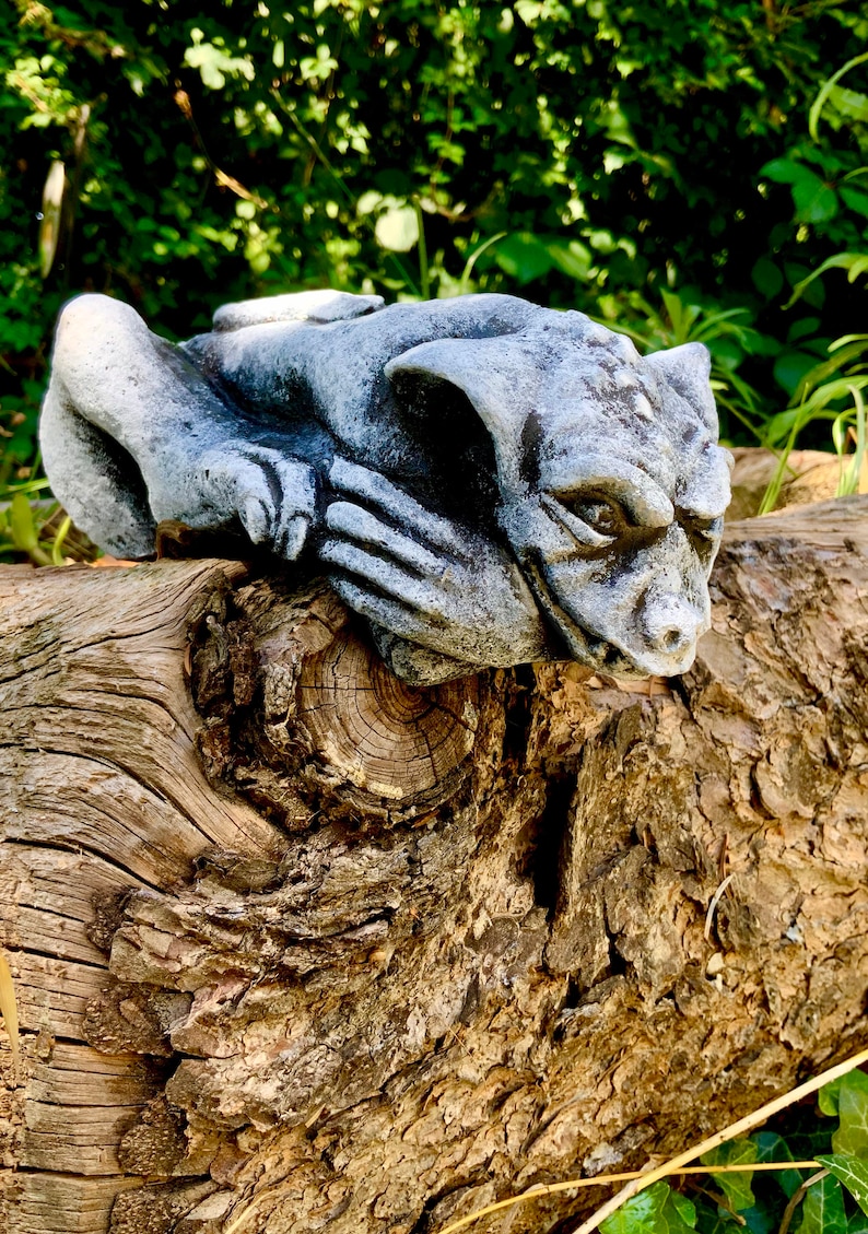 Gothic Stone Gargoyle / Shelf Peeping Gremlin / Guardian Gothic ...