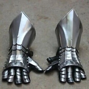 Handmade 18 Gauge Steel Medieval Knight Style Warrior Gothic Pair Set ...