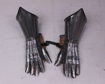 Handmade 18 Gauge Steel Medieval Knight Style Warrior Gothic Pair Set ...