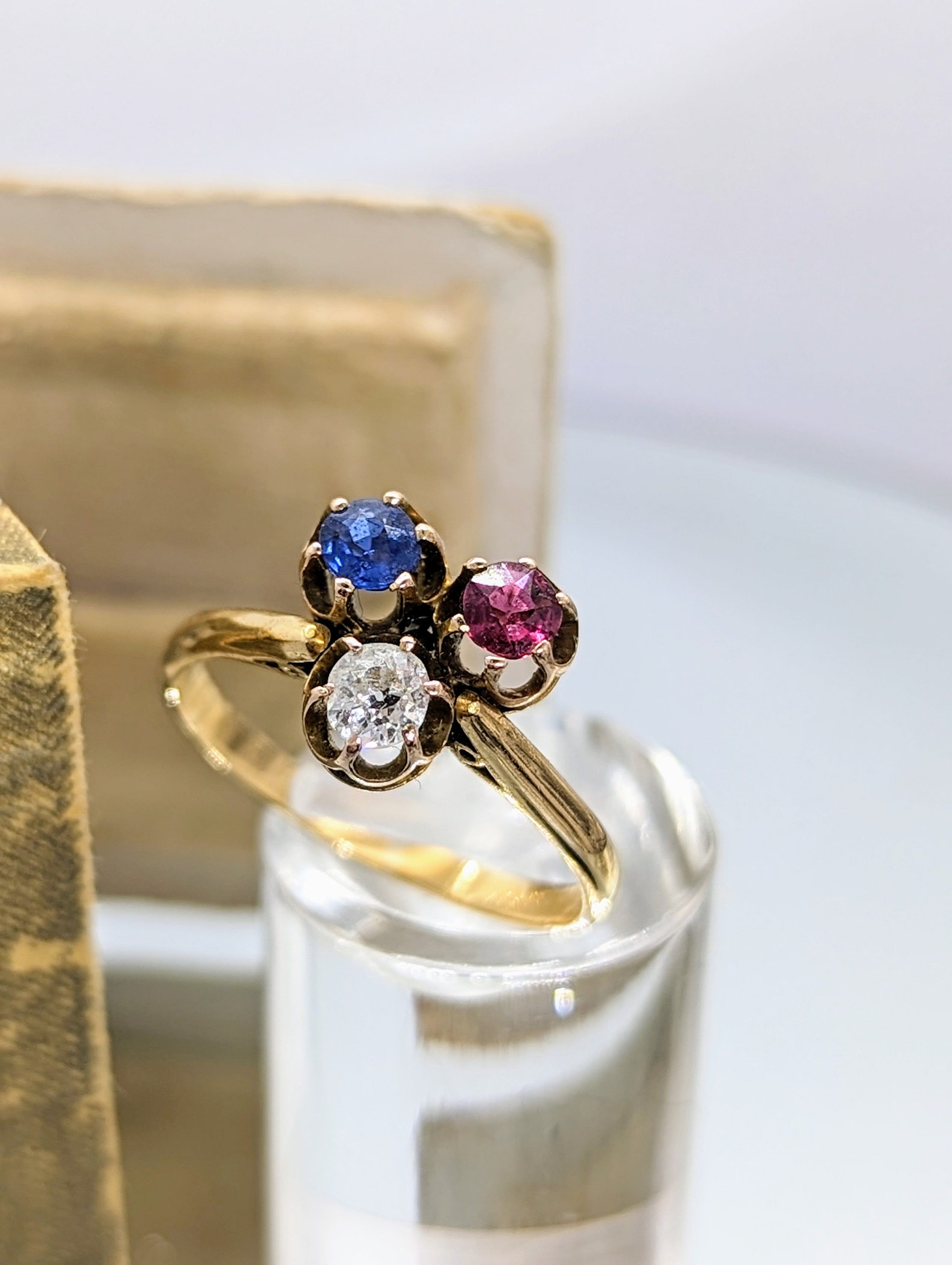 Edwardian 18ct Gold Trefoil Ring: Diamond, Ruby, Sapphire Antique ...
