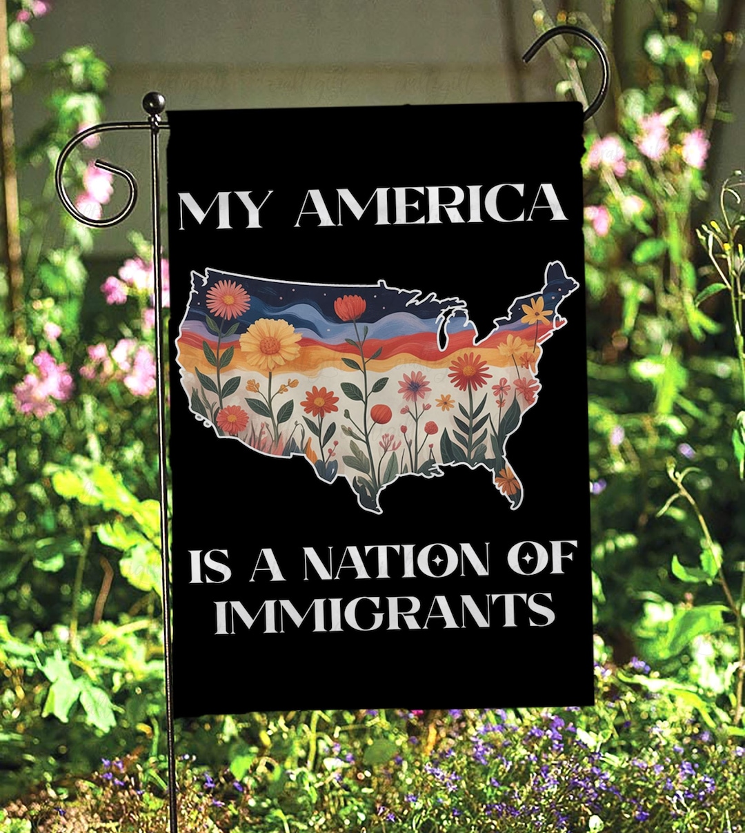 America is Nation of Immigrants Flag, Vintage Floral USA Map Yard Flag ...