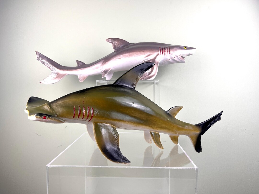 2 X XXL Shark - Large Rubber Sharks - Realistic Animal Figures ...